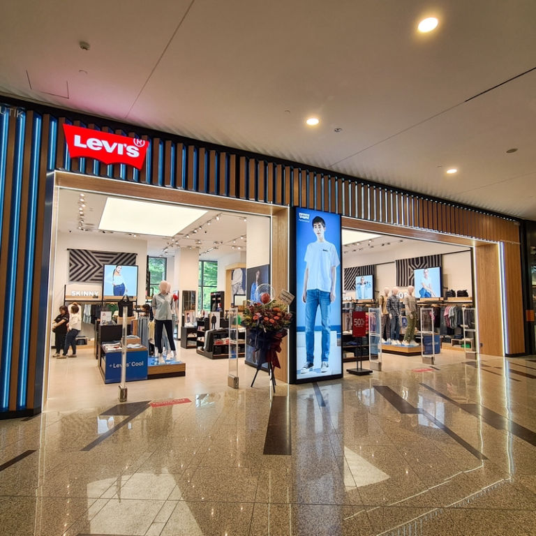 Levi's @ Sunway Velocity - Elevate your Lifestyle