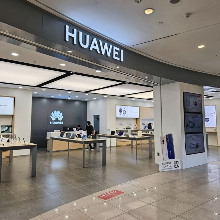 Huawei Experience Store @ Sunway Velocity - Elevate your Lifestyle